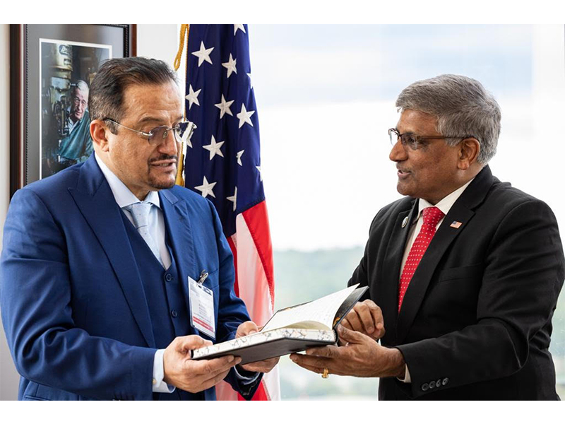 Ministry of Education | Saudi Minister of Education Meets with Director ...